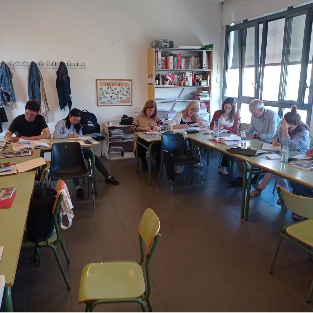 El CPNL ofereix 198 cursos de català per a adults al Baix Llobregat | Notícies | Consorci per a ...