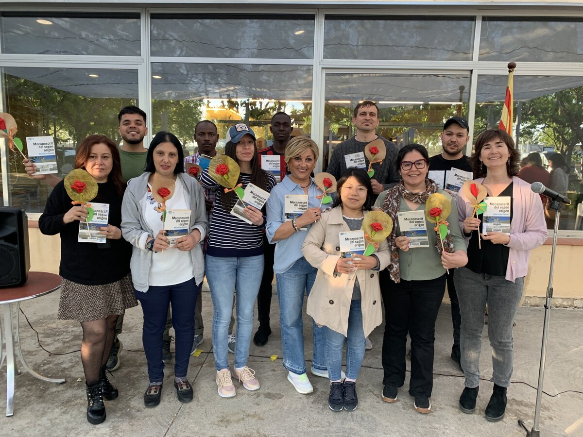 Els alumnes del CPNL participen en la cloenda dels actes de Sant Jordi ...